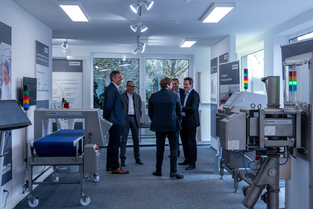 Kontaktieren Sie uns – Produkt-, Service- & Allgemeine Anfragen - Sesotec